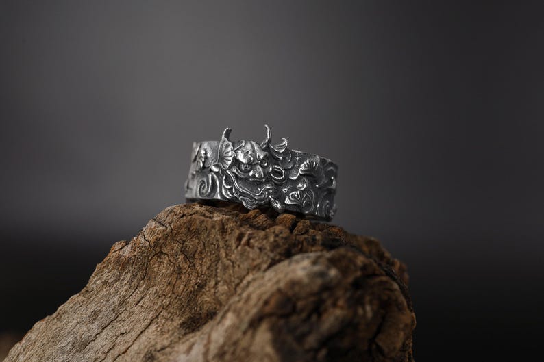 Silver Japanese Hannya Ring, Oni Mask Wide Band Ring, Demon Engraved ...