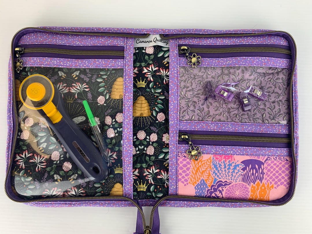 Handmade Quilted Atlas Zipper Case - Etsy