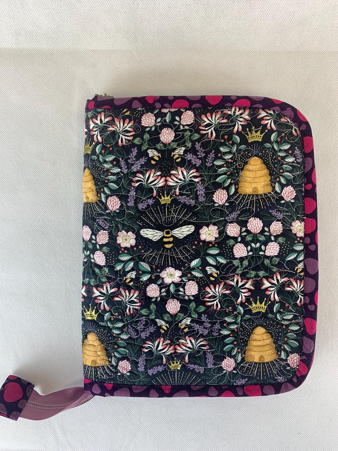 Handmade Quilted Atlas Zipper Case - Etsy