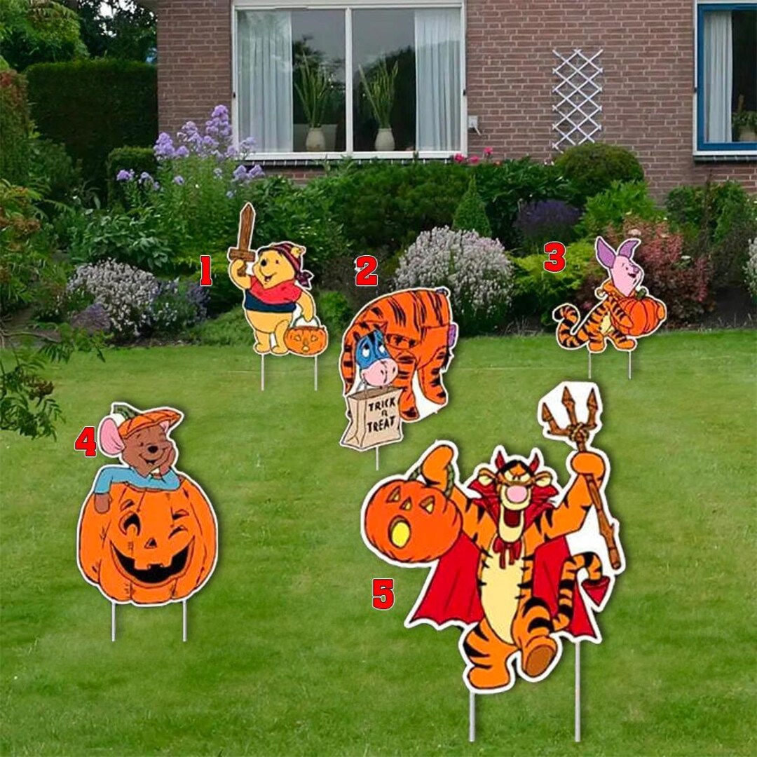 Winnie the Pooh Halloween Yard Sign, Piglet Eeyore Tigger Sign, Spooky ...