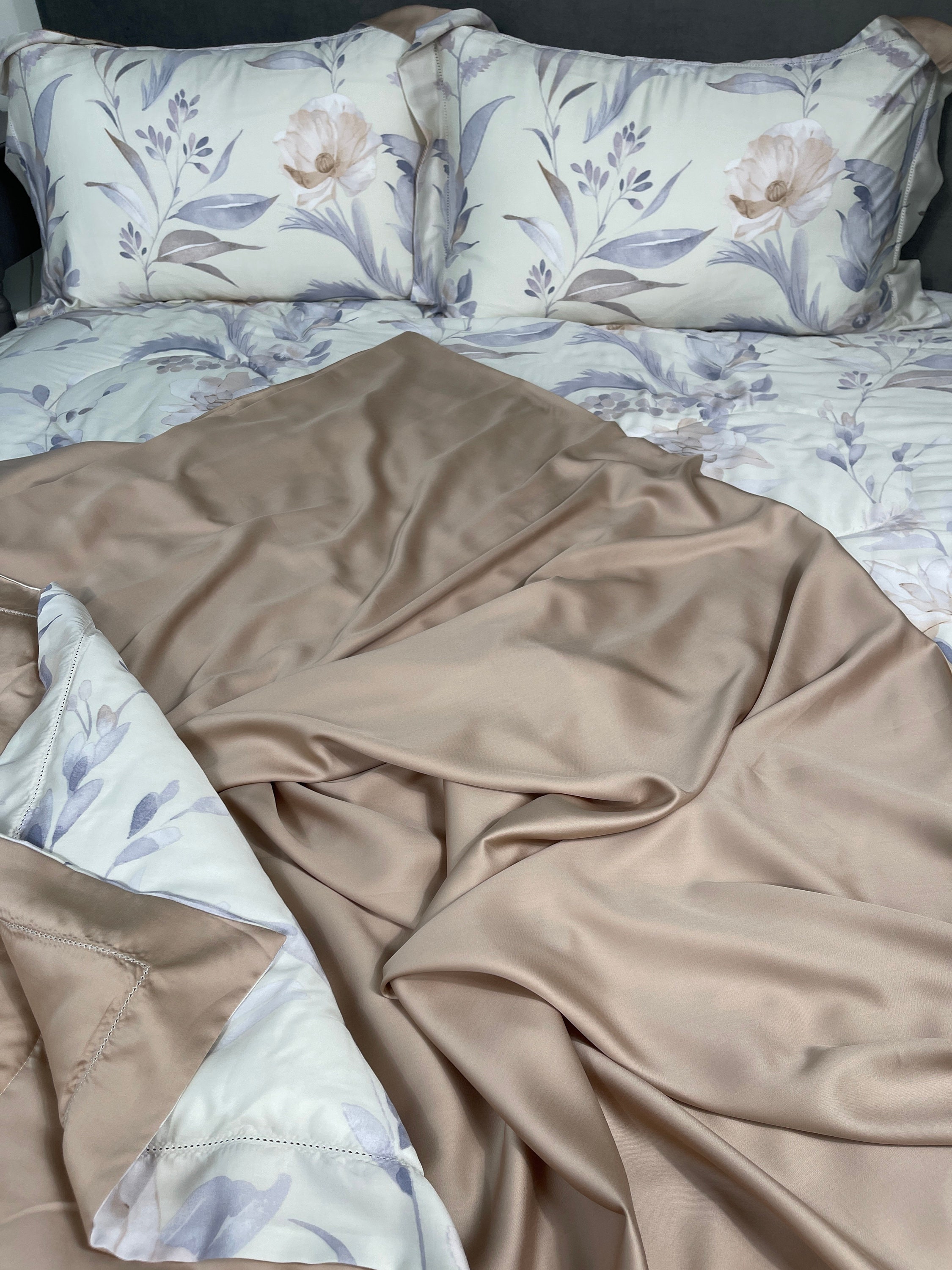 Simple Floral Botanical Bedding Set Queen Quilt Comforter Set, Tencel ...