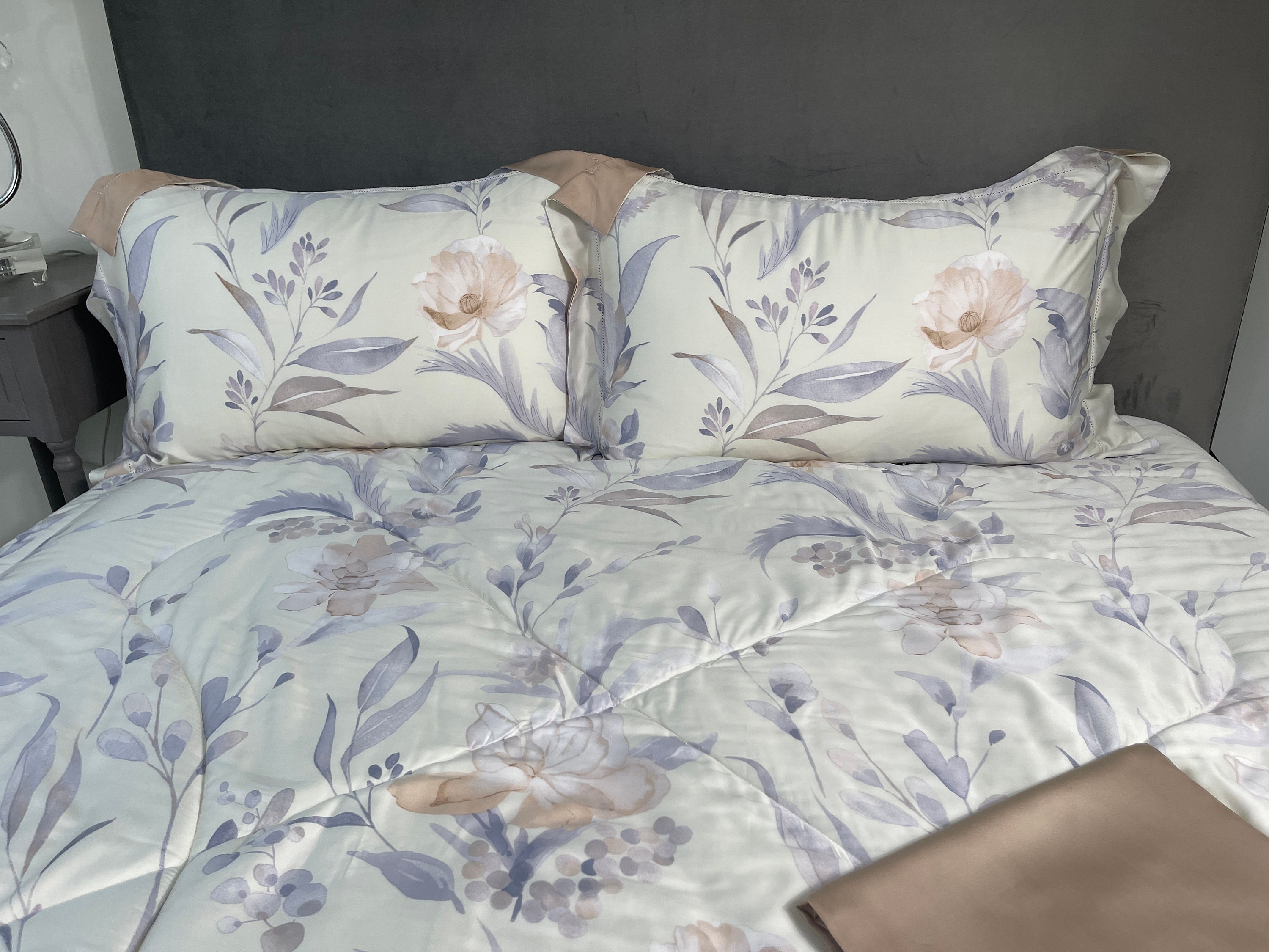 Simple Floral Botanical Bedding Set Queen Quilt Comforter Set, Tencel ...