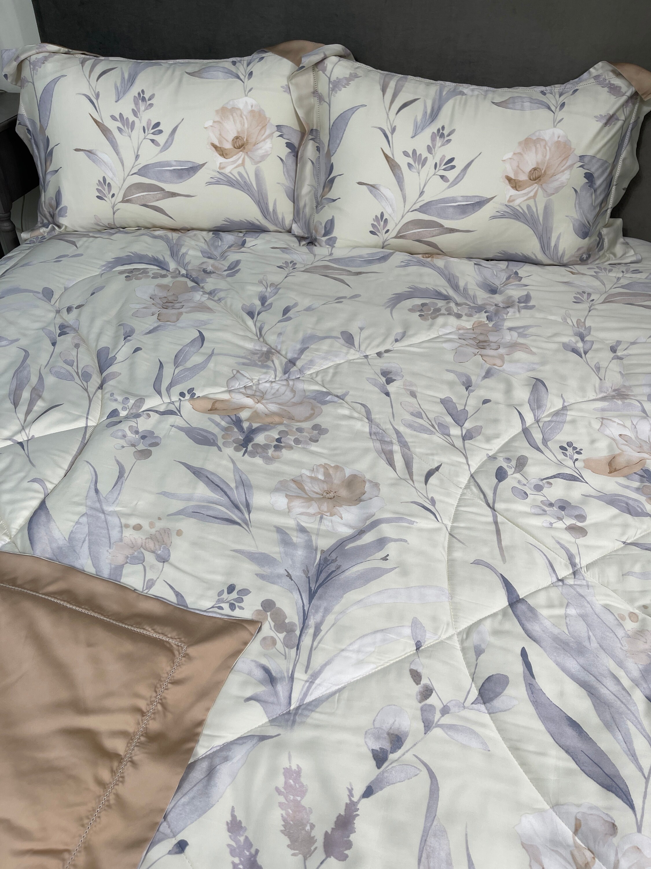 Simple Floral Botanical Bedding Set Queen Quilt Comforter Set, Tencel ...