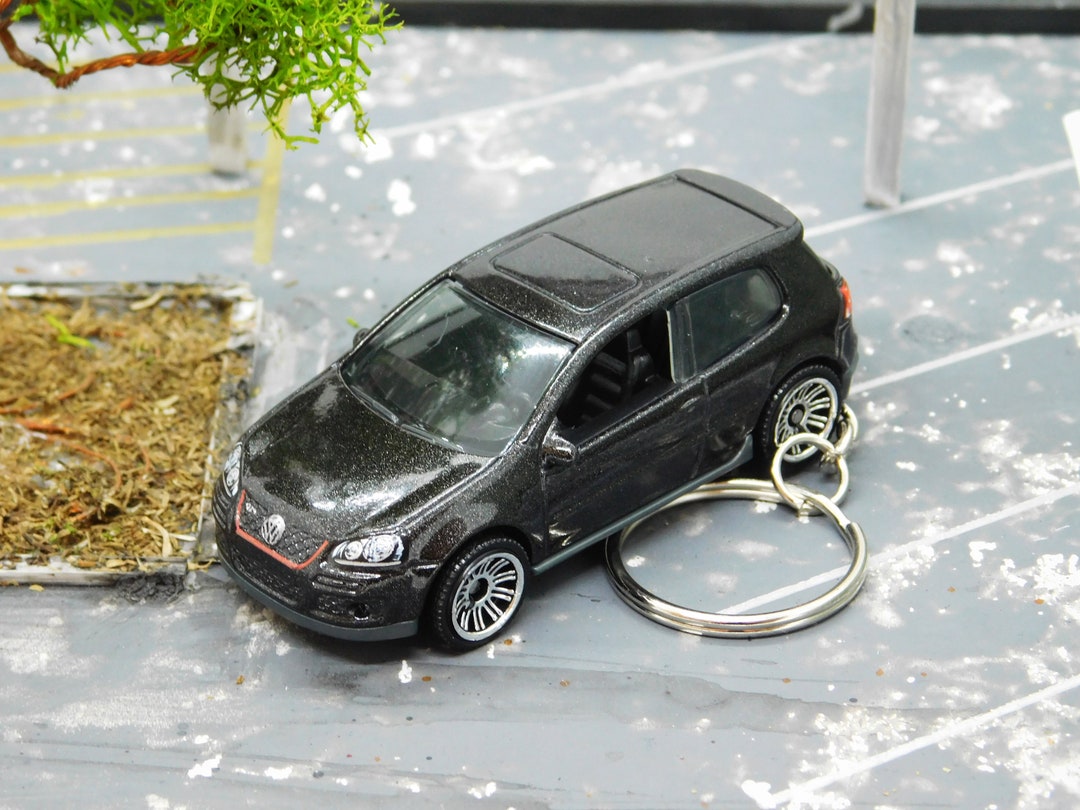 Volkswagen Golf Gti Keychain, Car Keychain , Pendant, Gift, We Ship 6 ...
