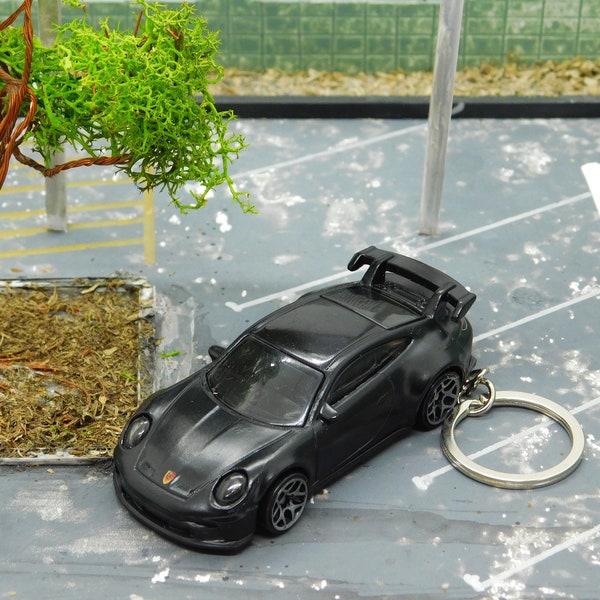 Porsche Keychain - Etsy