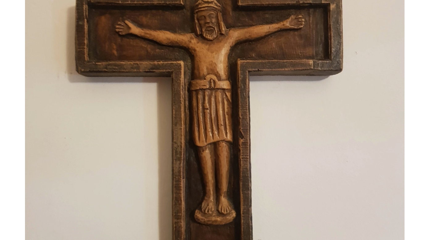 Jesus Christ Crucifixion Cross: Romanesque Style, Vintage 1977 Wall ...
