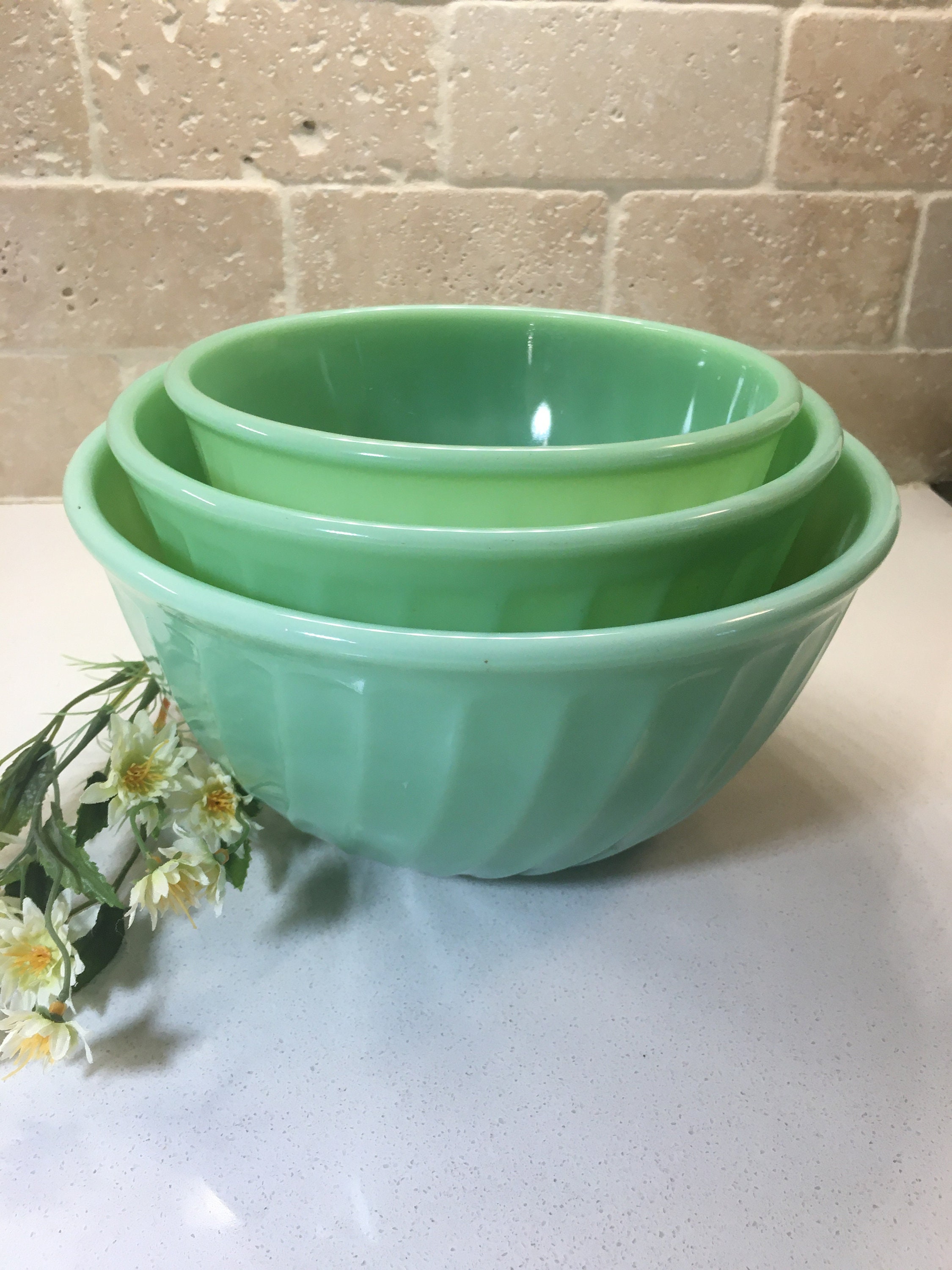 Rare Find. Fire King Jadeite Swirl Mixing Bowls. Set of 3. - Etsy