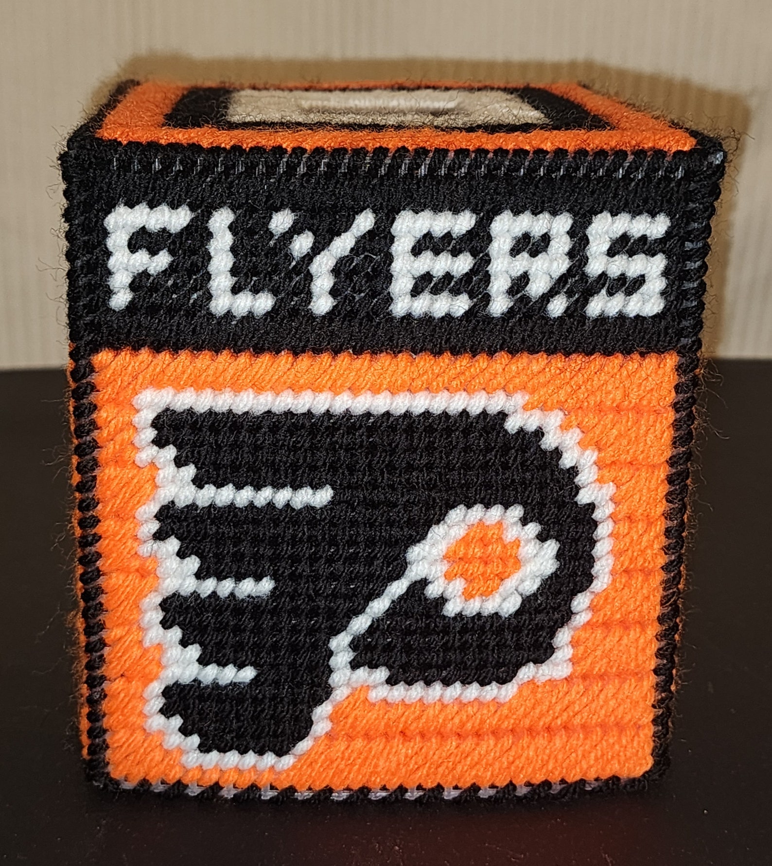 Philadelphia Flyers Tissue Box Cover - Etsy
