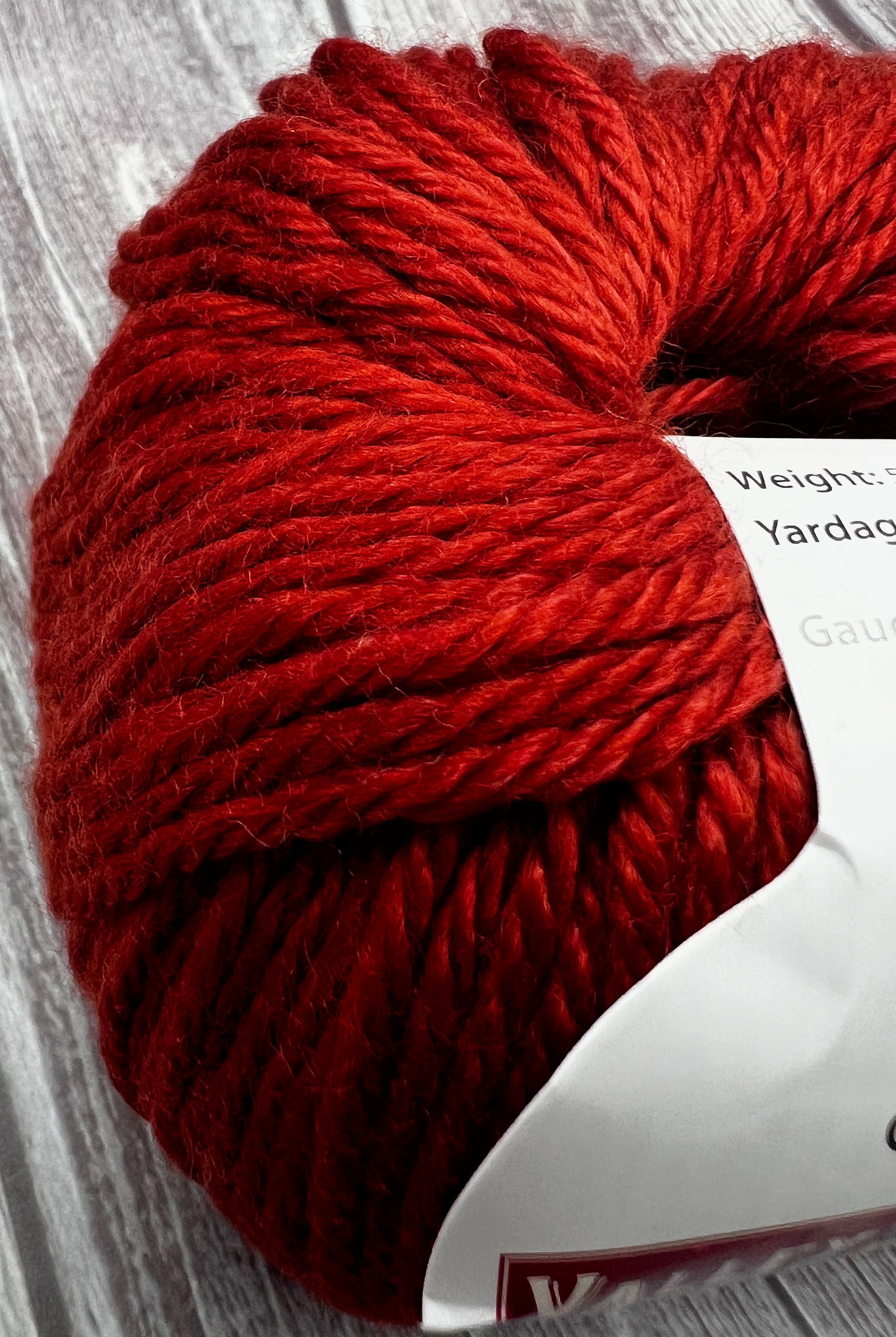 Valley Yarns Colrain Worsted Weight Peruvian, Merino, Tencel. 75 Gr 109 ...