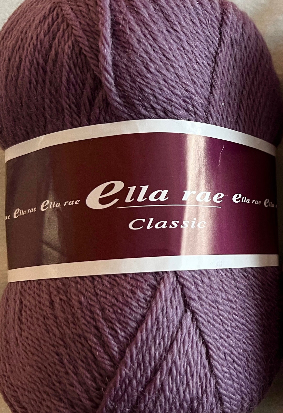 Ella Rae Classic. Superwash Pure Wool. Worsted Weight. Colour Grape ...