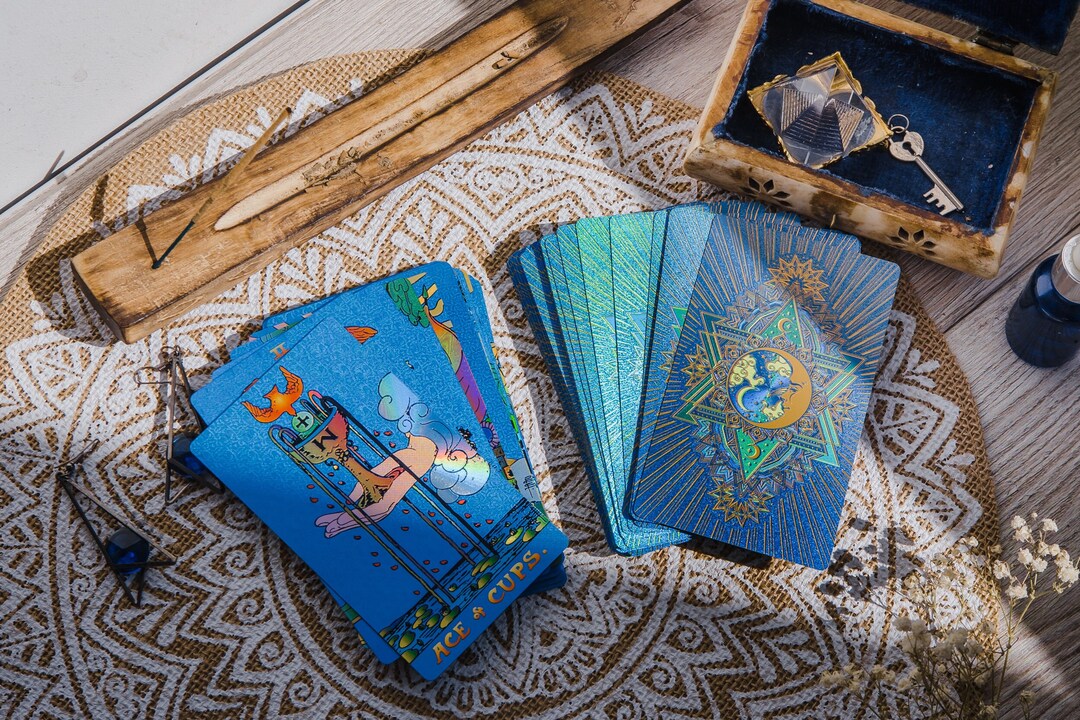 Blue Moon Tarot Deck, Crystal Blue Tarot Cards With Guidebook, Oracle ...