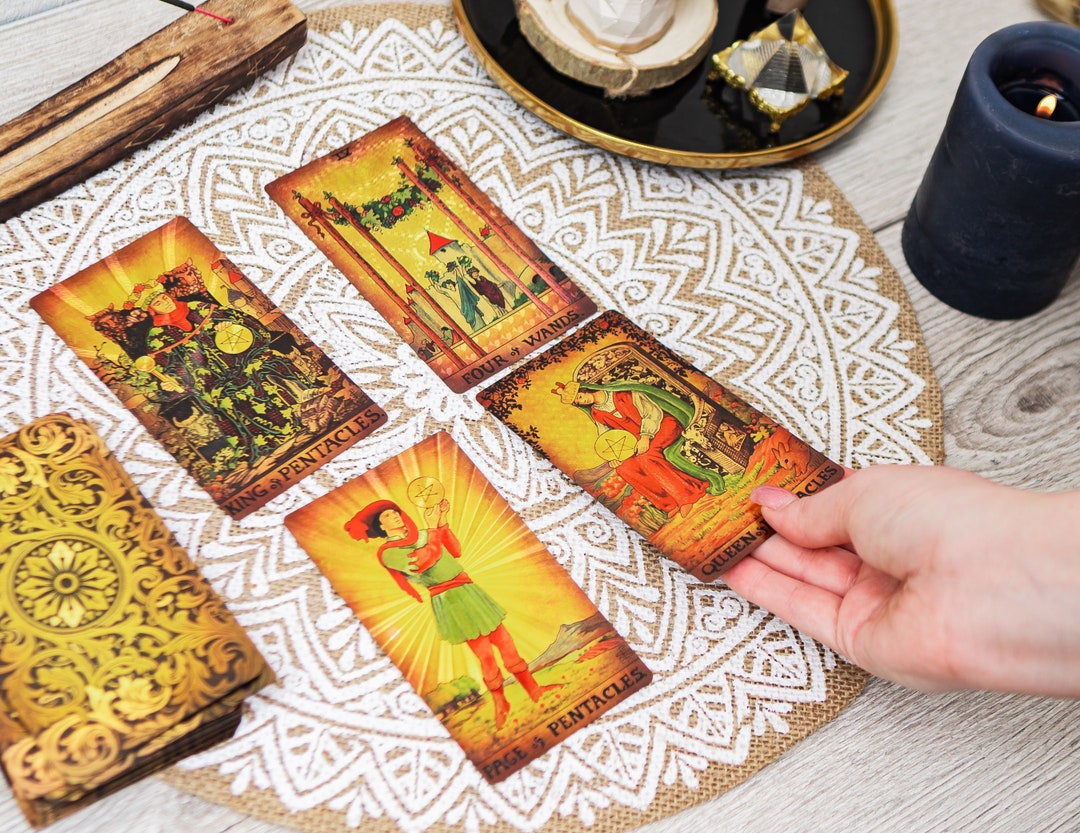 Beginner Tarot Card Deck, Reading With Tarot Cards, Spiritual Advice ...