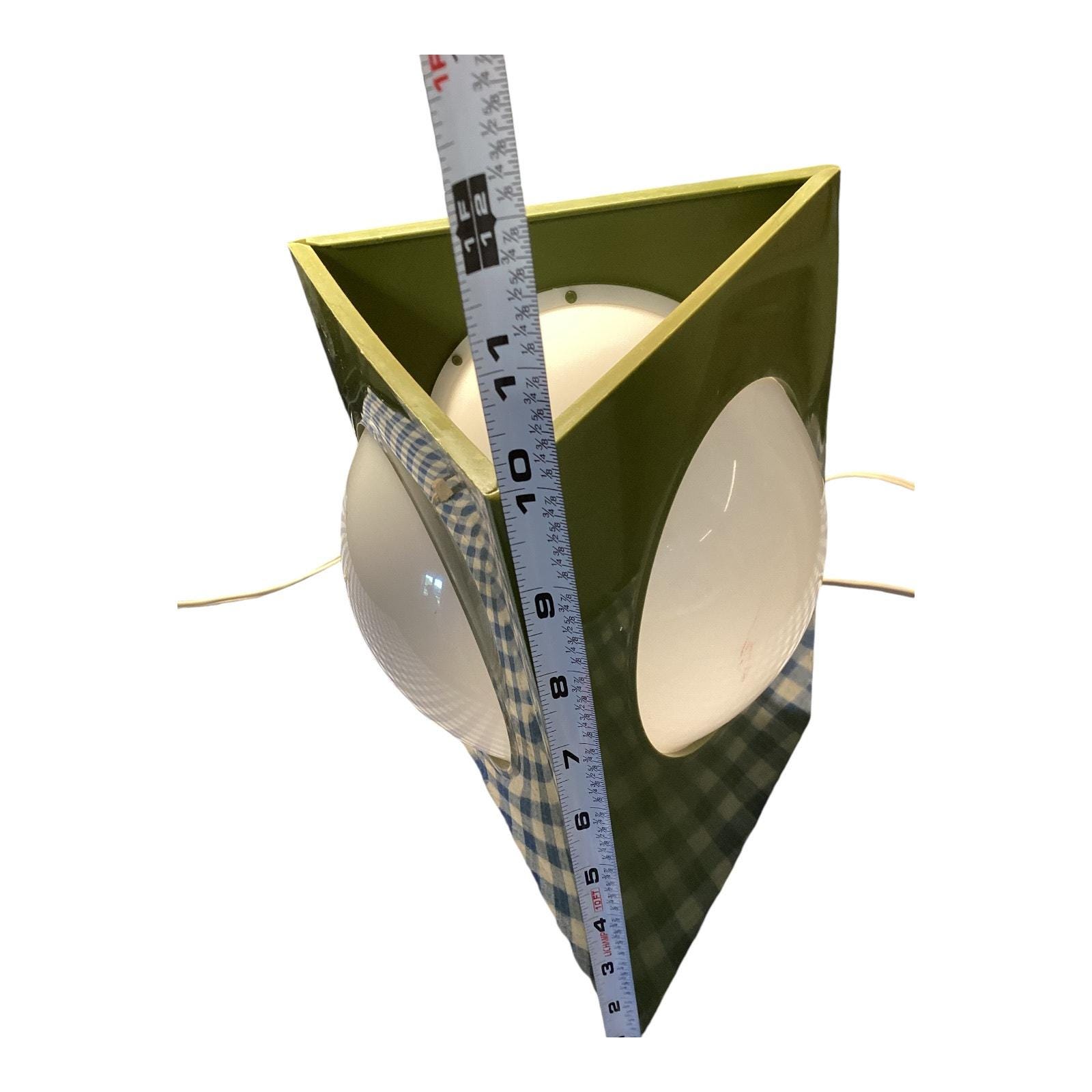 Vintage MOD MCM Triangle Orb Plastic Green White Lamp Art Deco Retro ...
