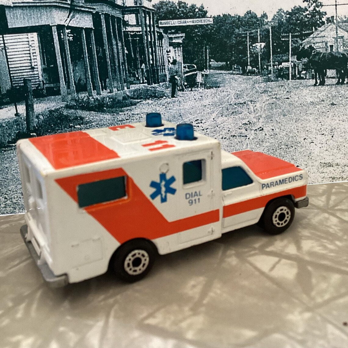 Matchbox Ambulance E 11 Diecast With Opening Back Doors 1977 Casting ...