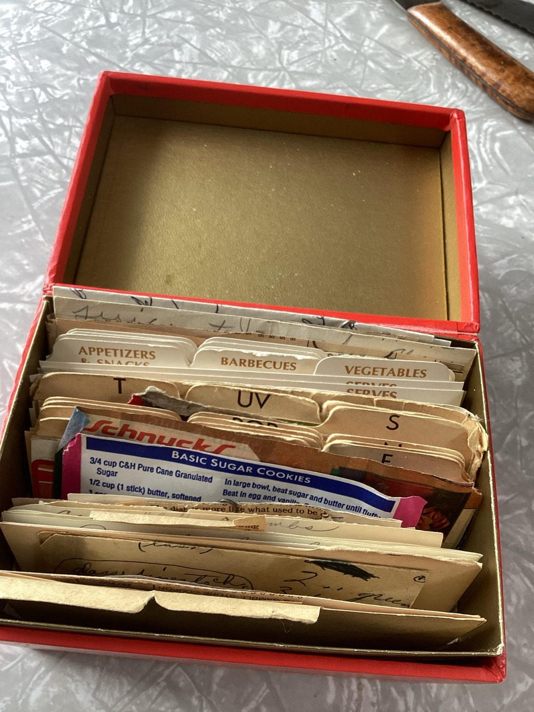 Vintage Recipe Box With Recipe Cards, Typed, Clipped and Hand Written ...