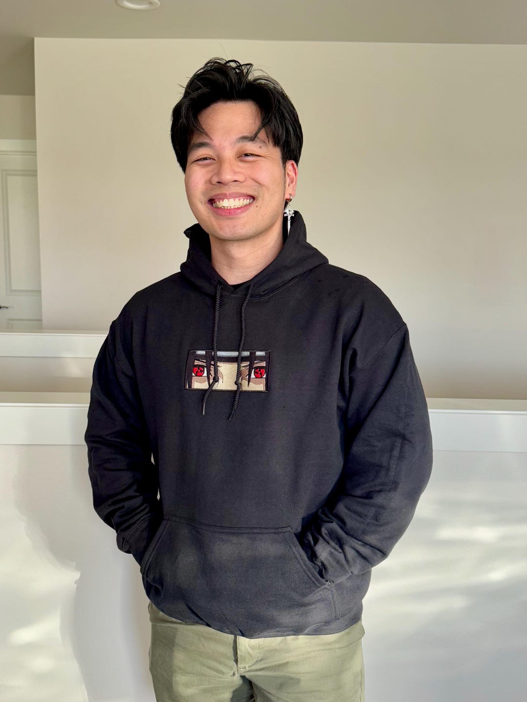 Itachi Uchiha Embroidered Sweater, Face Only, Mangekyou Sharingan ...