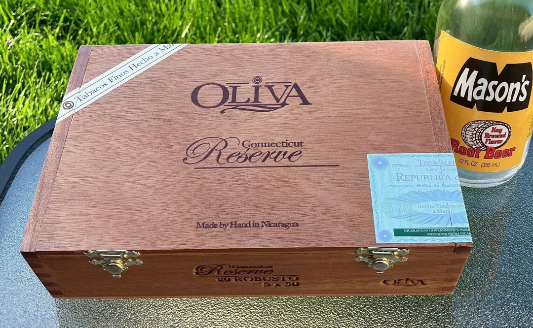 Oliva Connecticut Reserve Robusto Empty Wooden Cigar Box 8.5x5.75x2 - Etsy