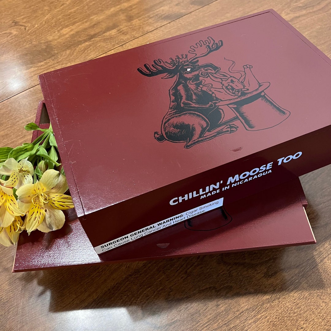 Chillin Moose Too Empty Wooden Cigar Box 10 X 6.5 X 2.5 Slide Top Lid ...