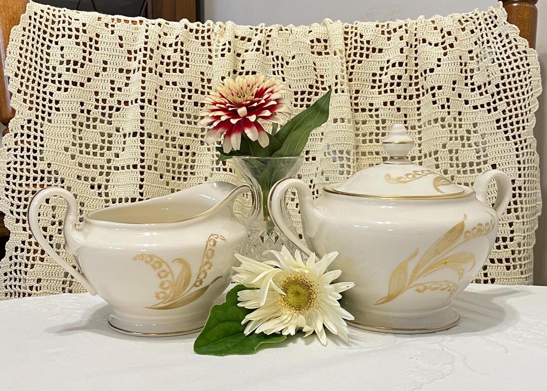 Vintage 1950’s Castleton China Lily of the Valley Creamer and Sugar ...