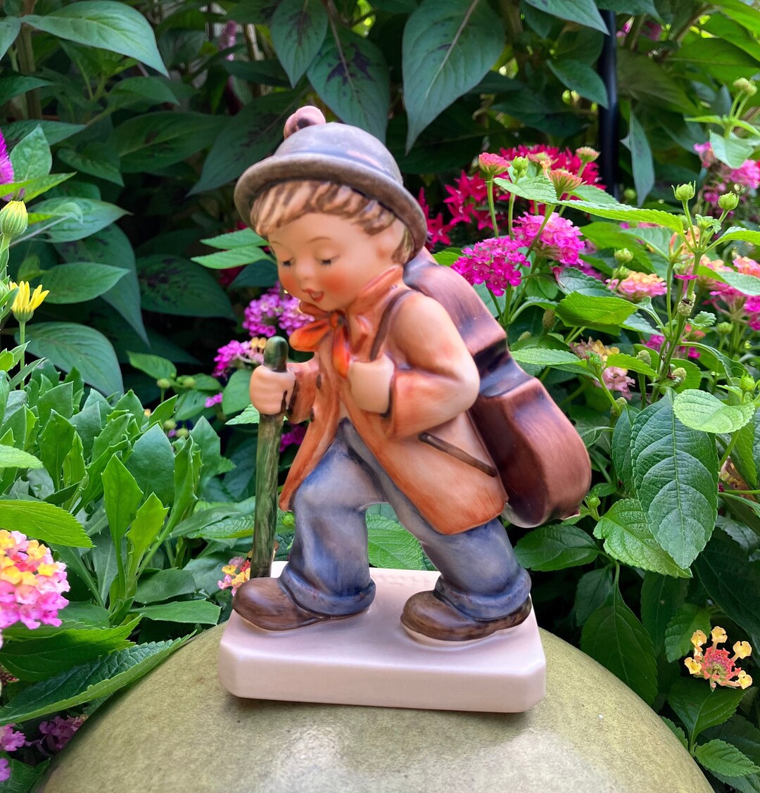 Goebel Hummel - Little Cellist #89/I - TMK5 - 1972-1979 - Young Boy ...