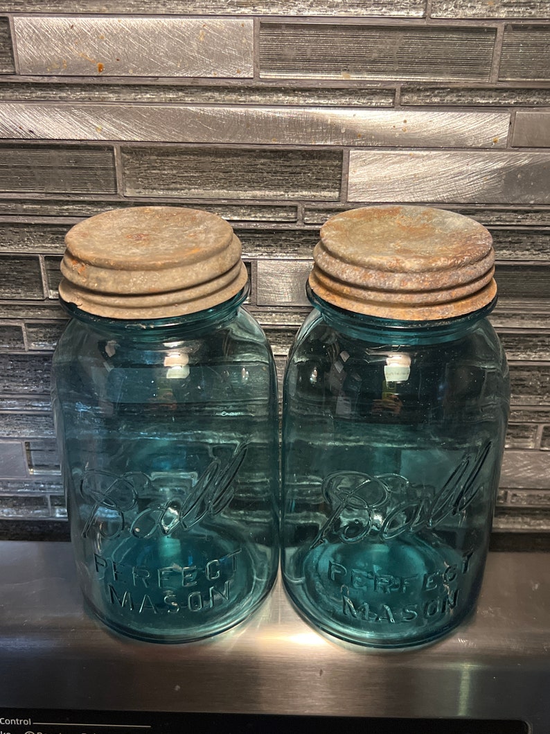 Two Vintage Ball Perfect Mason Quart Jars With Zinc Lids - Etsy