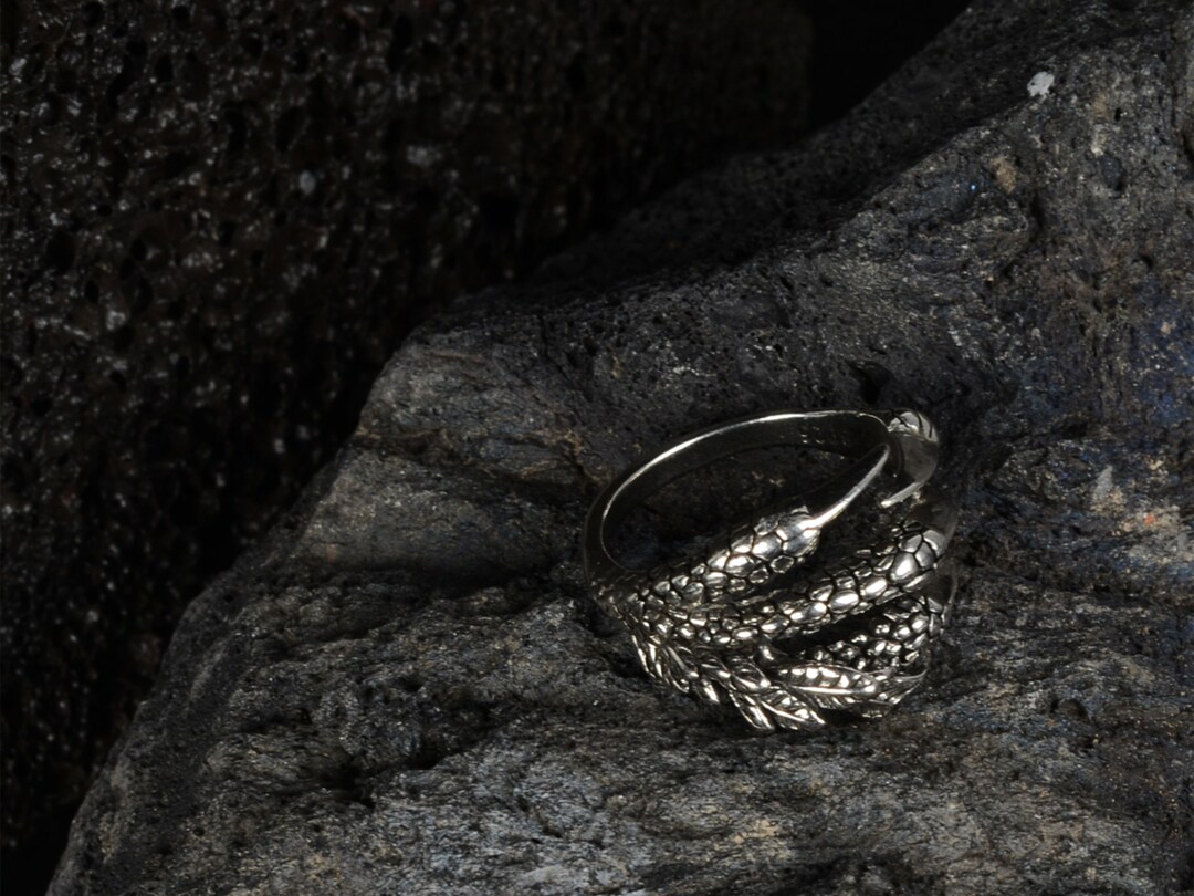 UUP Handcrafted Hip-hop Dark Aesthetic Vintage Thai Silver Eagle Claw Embossed Open Statement ...