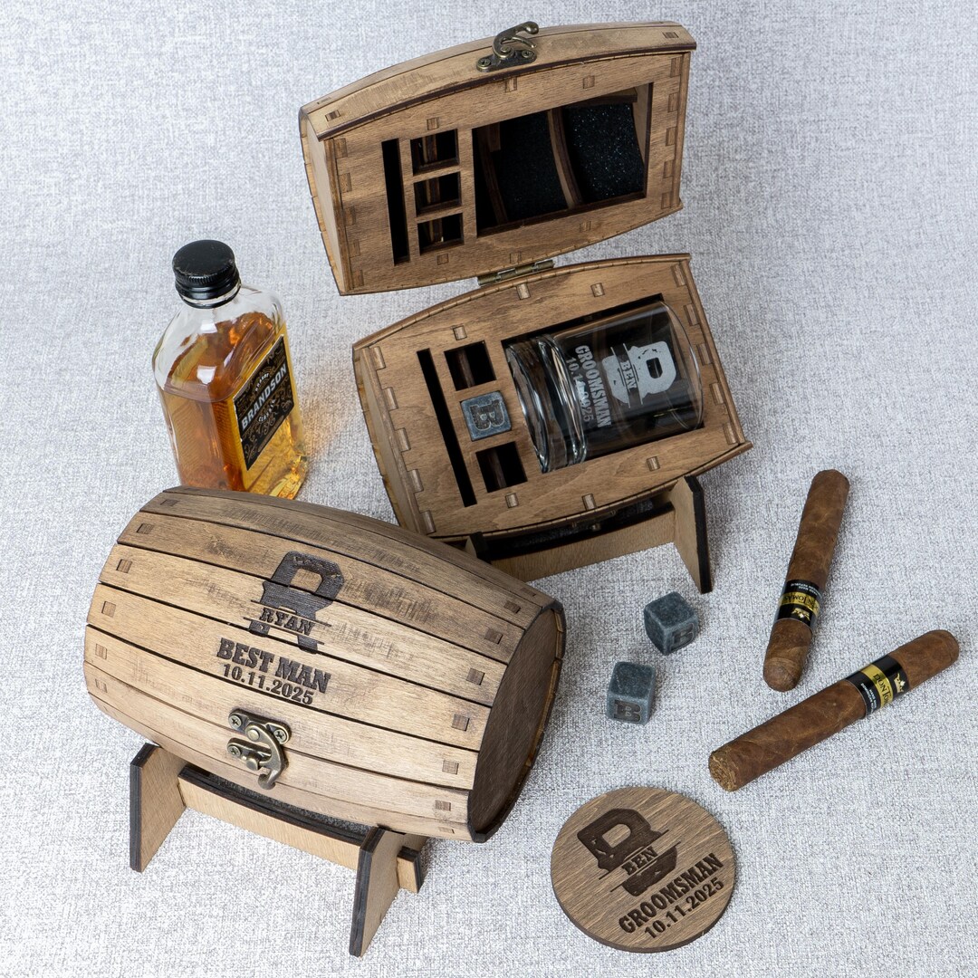 Personalized Barrel With Whiskey Glasses, Groomsmen Invitation Gifts ...