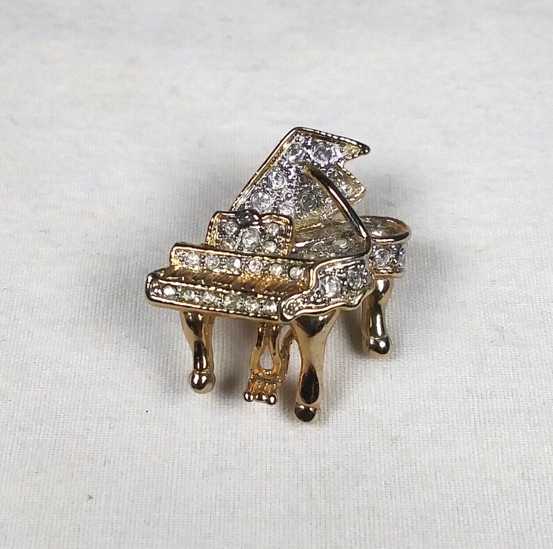 Ballou Reg'd Pin / Brooch Grand Piano Gold Tone Rhinestones Vintage ...