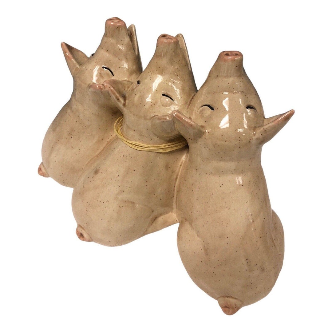 Vtg Ceramic Piggy 3 Pigs Looking up Hand Painted Sittre Ceramic ...