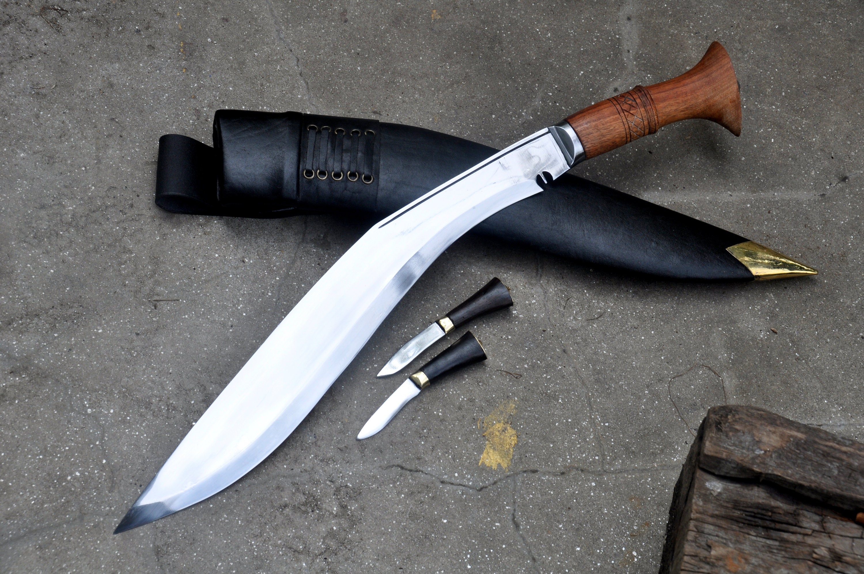 16 Inches Long Blade Kukri Sword-khukuri Machete-handmade - Etsy