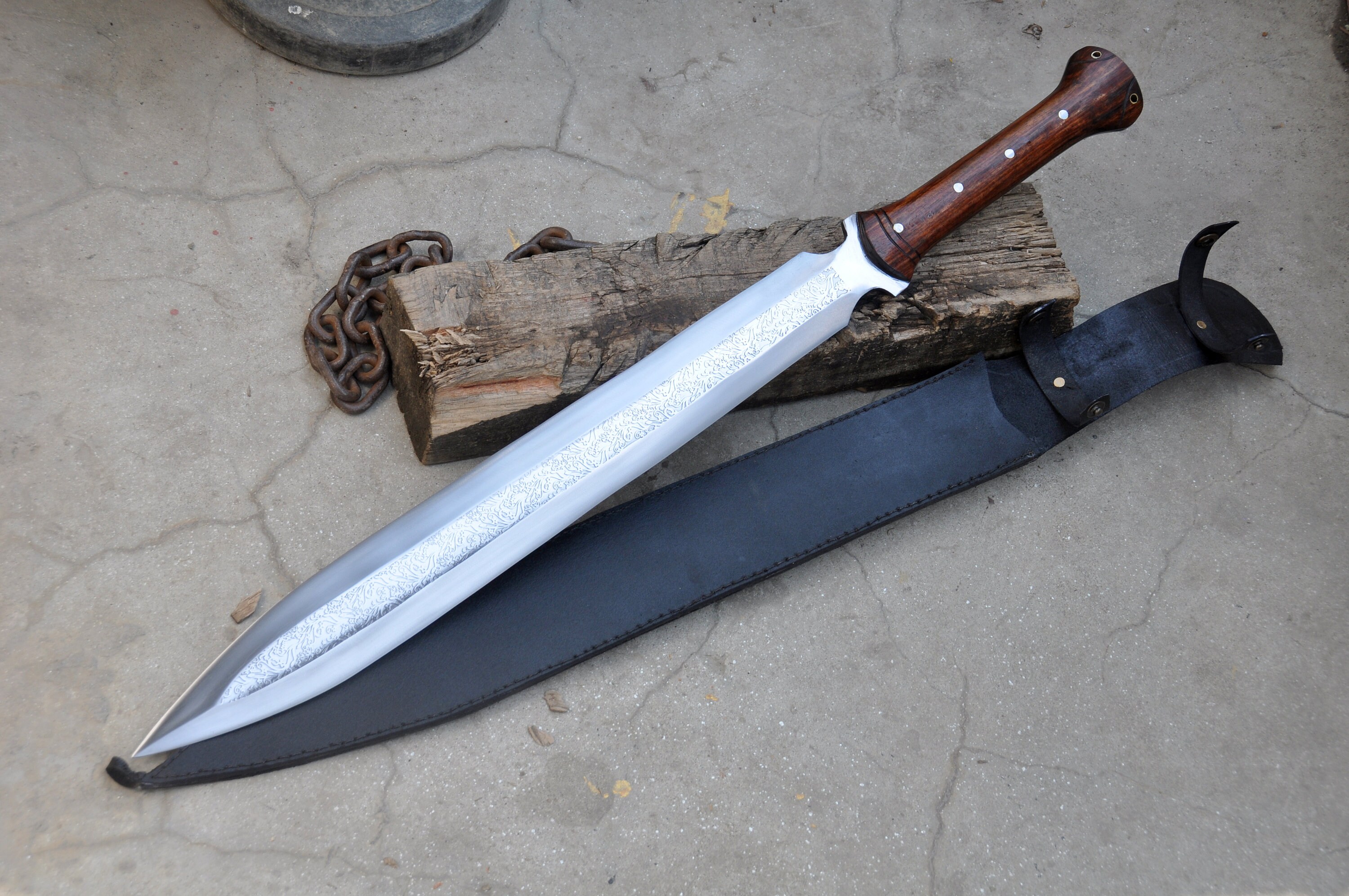 22 Inches Long Blade Hand Forged Celtic Leaf Sword-hand Forged ...