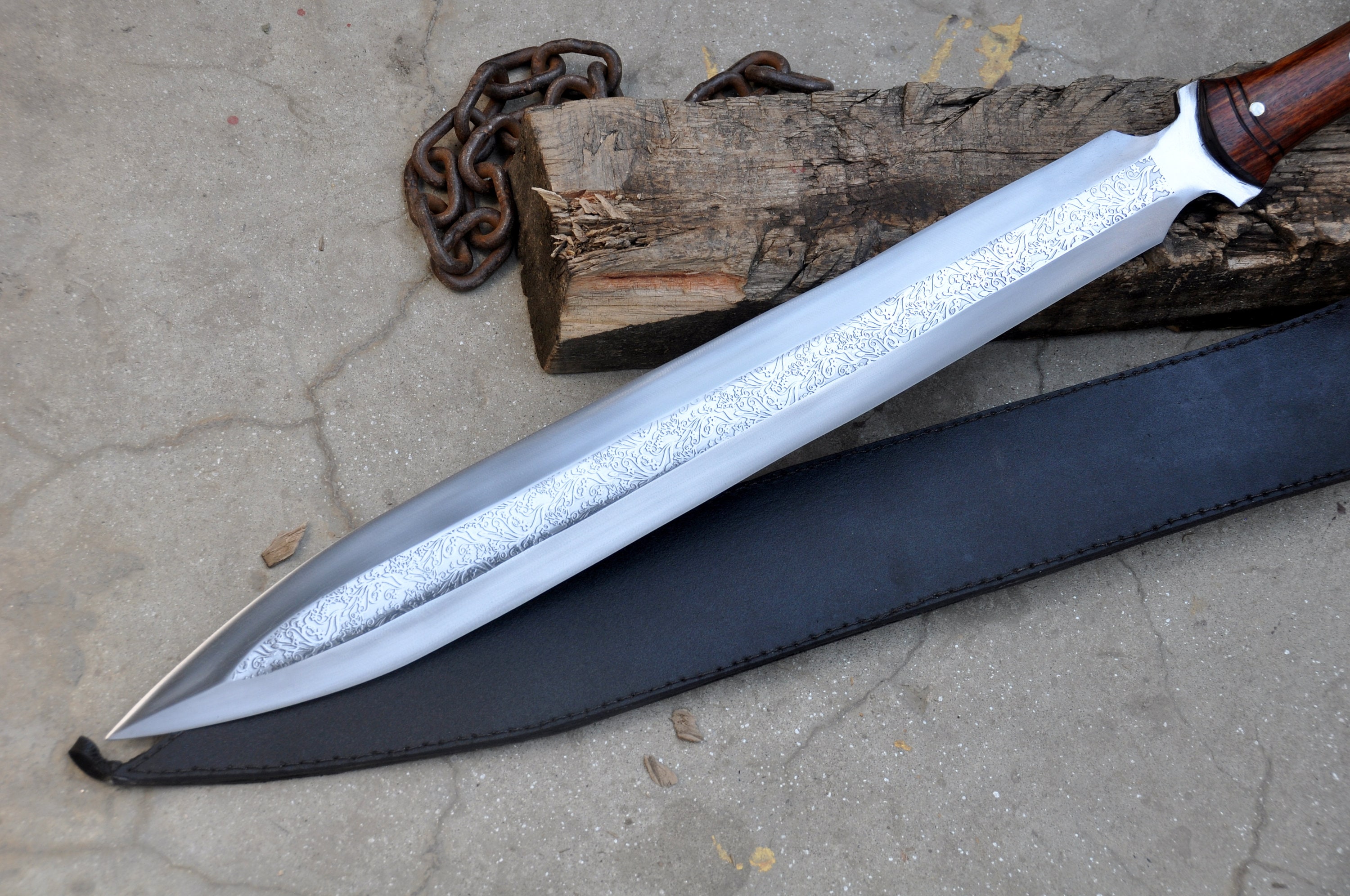 22 Inches Long Blade Hand Forged Celtic Leaf Sword-hand Forged ...
