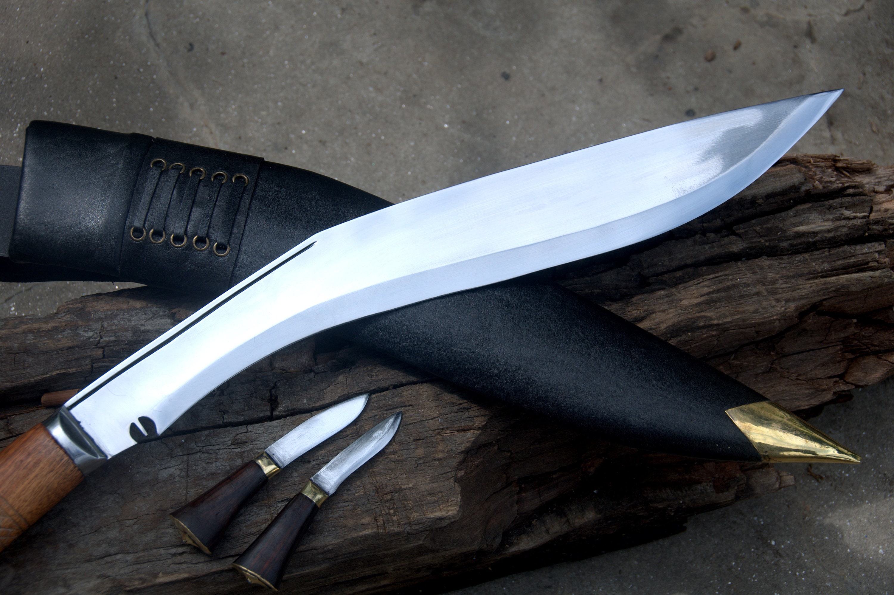 16 Inches Long Blade Kukri Sword-khukuri Machete-handmade - Etsy