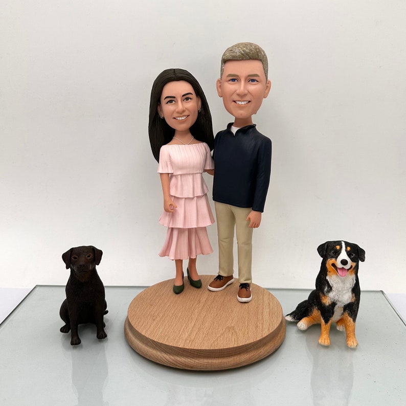 Custom Wedding Bobbleheads With 2 Dogs, Custom Couple and Dog Figurines ...