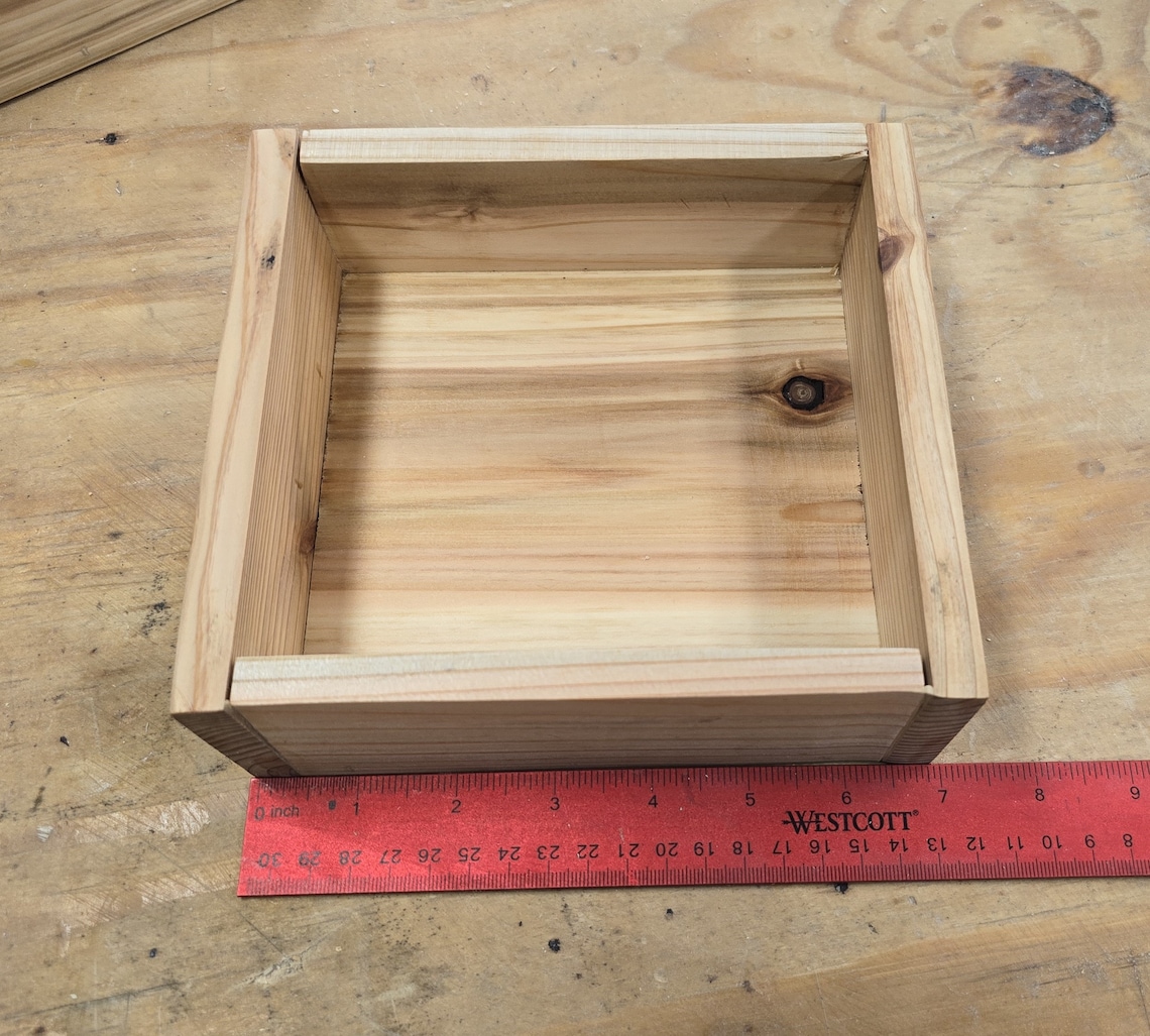 Handmade Reclaimed Cedar Wood Box, Farmhouse Style Decor, 7" X 6.5", Perfect for Bathroom, Craft ...