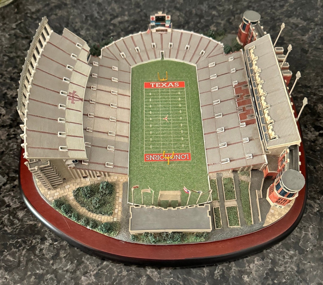Danbury Mint - Darrell K Royal - Texas Memorial Stadium Plaque- Texas ...