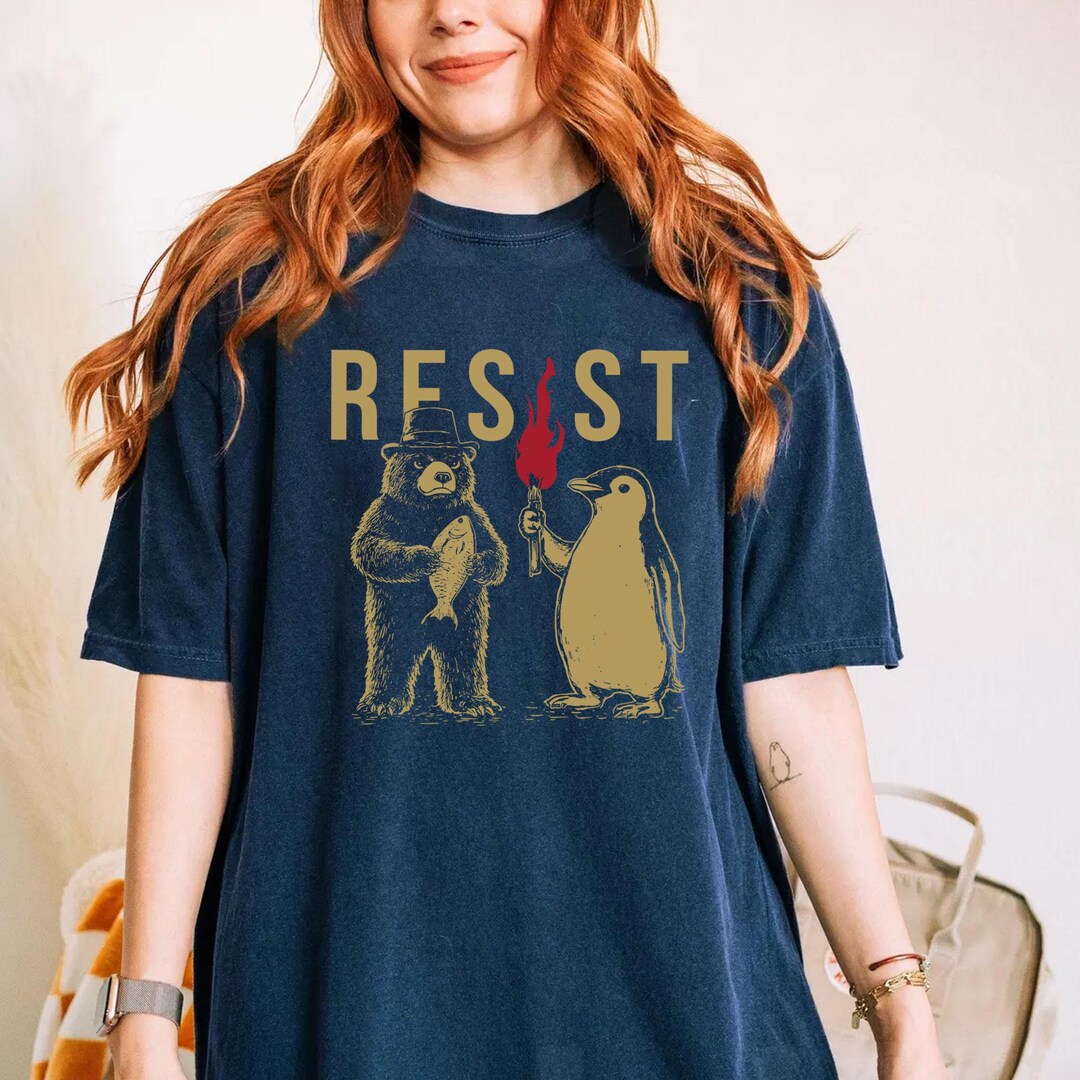 Resist Penguin Activism Anti Trump Png, Penguin Resist Penguins Protest ...