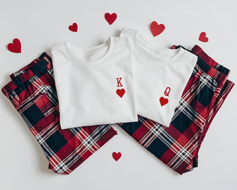 King and Queen Valentine Couple Shirt, King and Queen Pyjamas Gift for ...