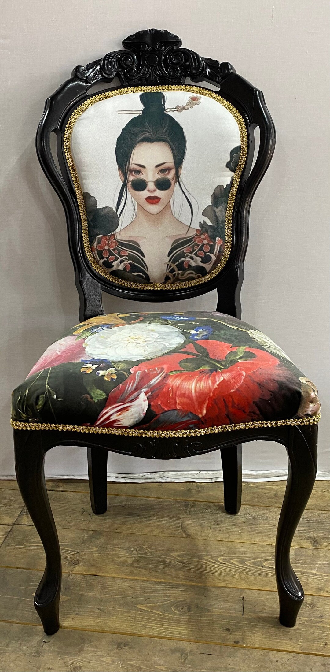 Japanese Lady Chair - Etsy
