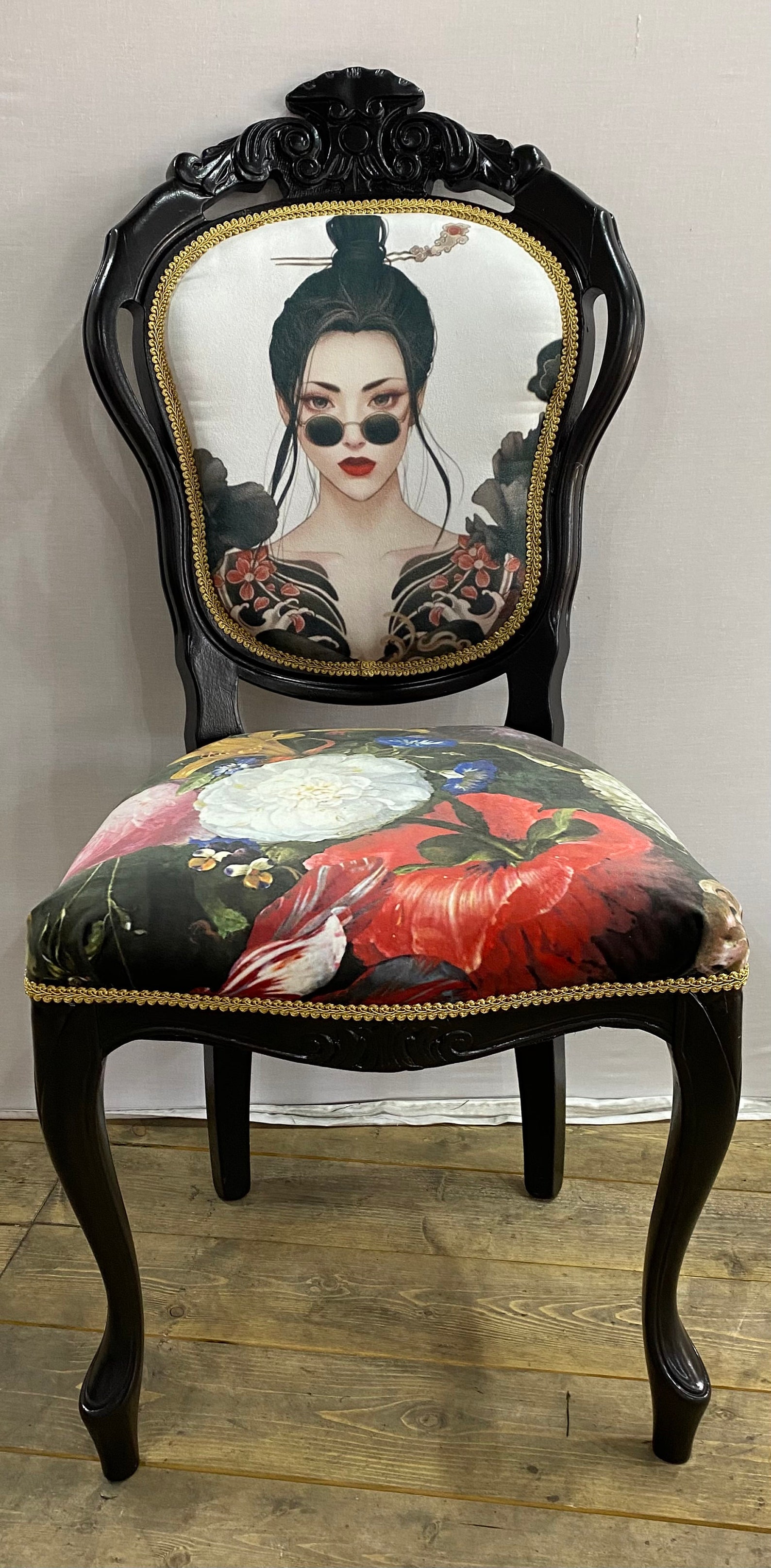 Japanese Lady Chair - Etsy