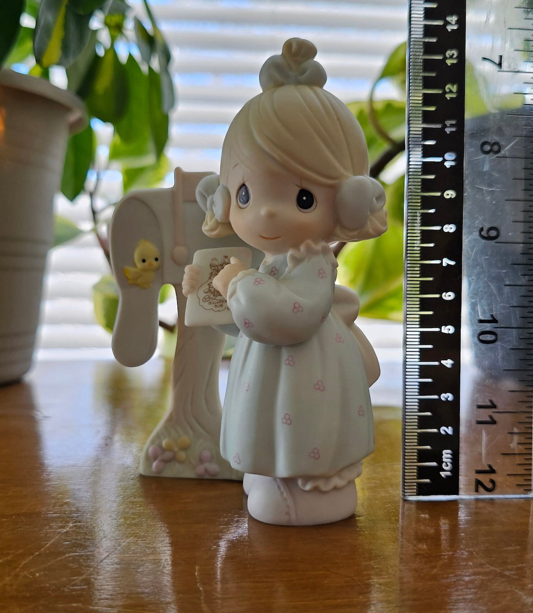 Vintage Precious Moments Samuel J Butcher Figure Figurine 1990 "sharing ...