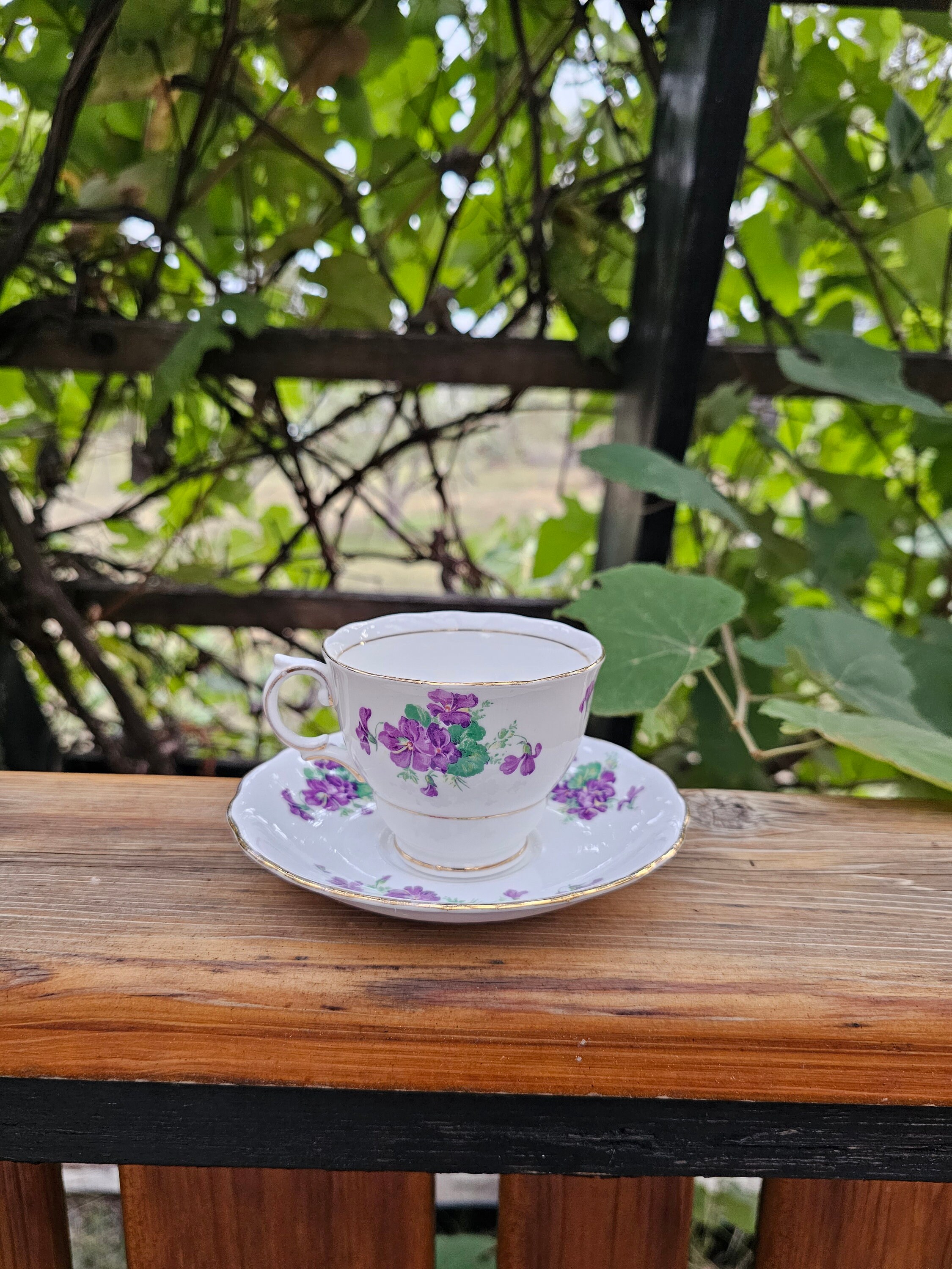 Colclough Purple Violets Teacup Tea Cup With Saucer Duo With Gold Trim ...