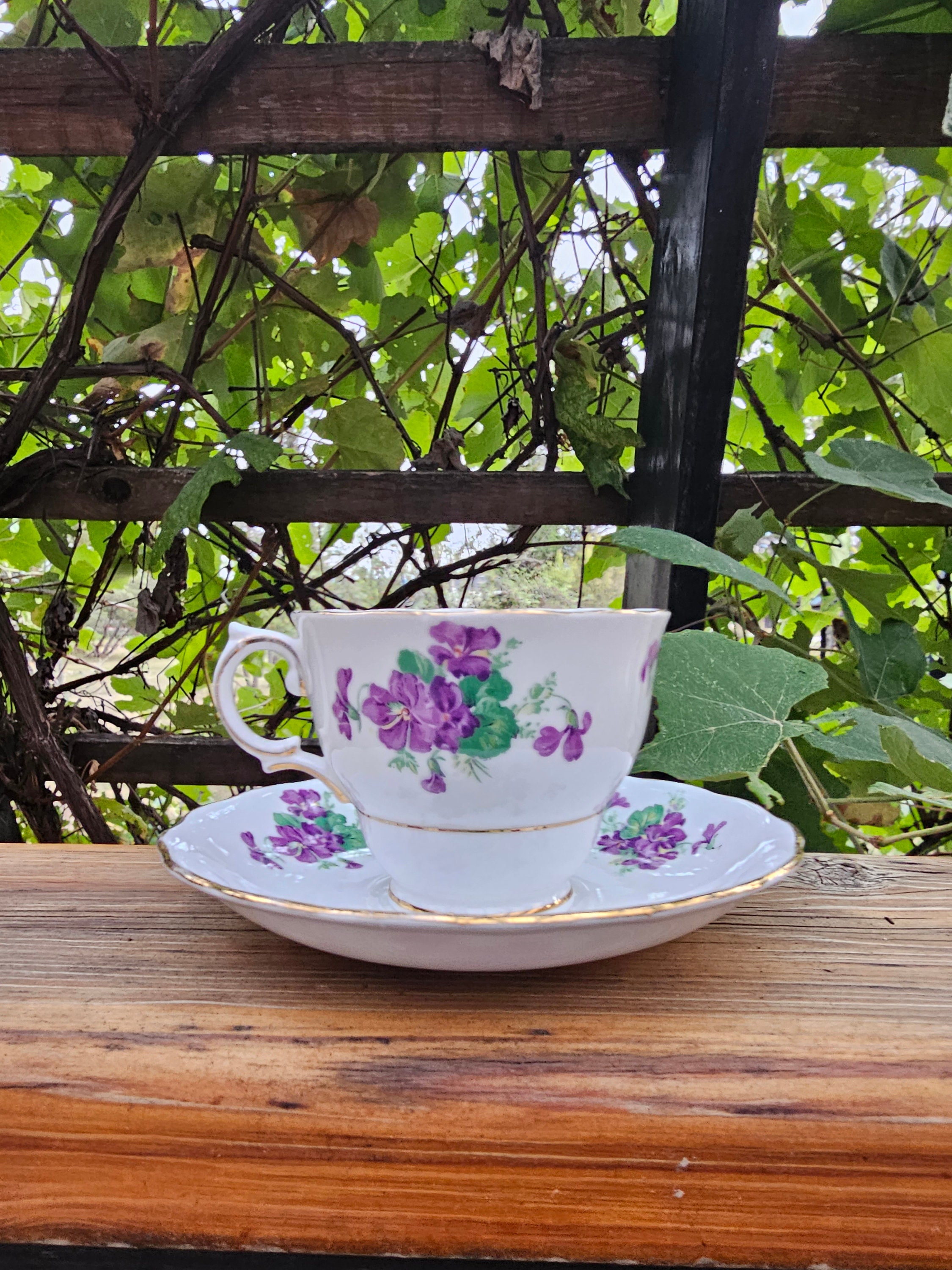 Colclough Purple Violets Teacup Tea Cup With Saucer Duo With Gold Trim ...