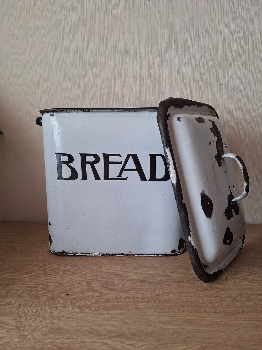 Vintage Enamel Bread Bin - Etsy