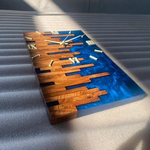Modern Ocean Blue Epoxy Resin Wall Clock – Handmade Live Edge Wood ...