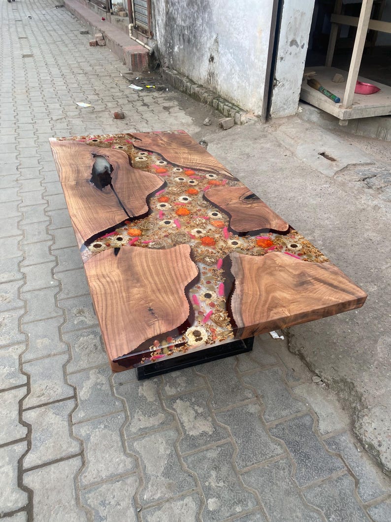 Custom Epoxy Resin Floral Table – Handmade Botanical Art Table | Real ...