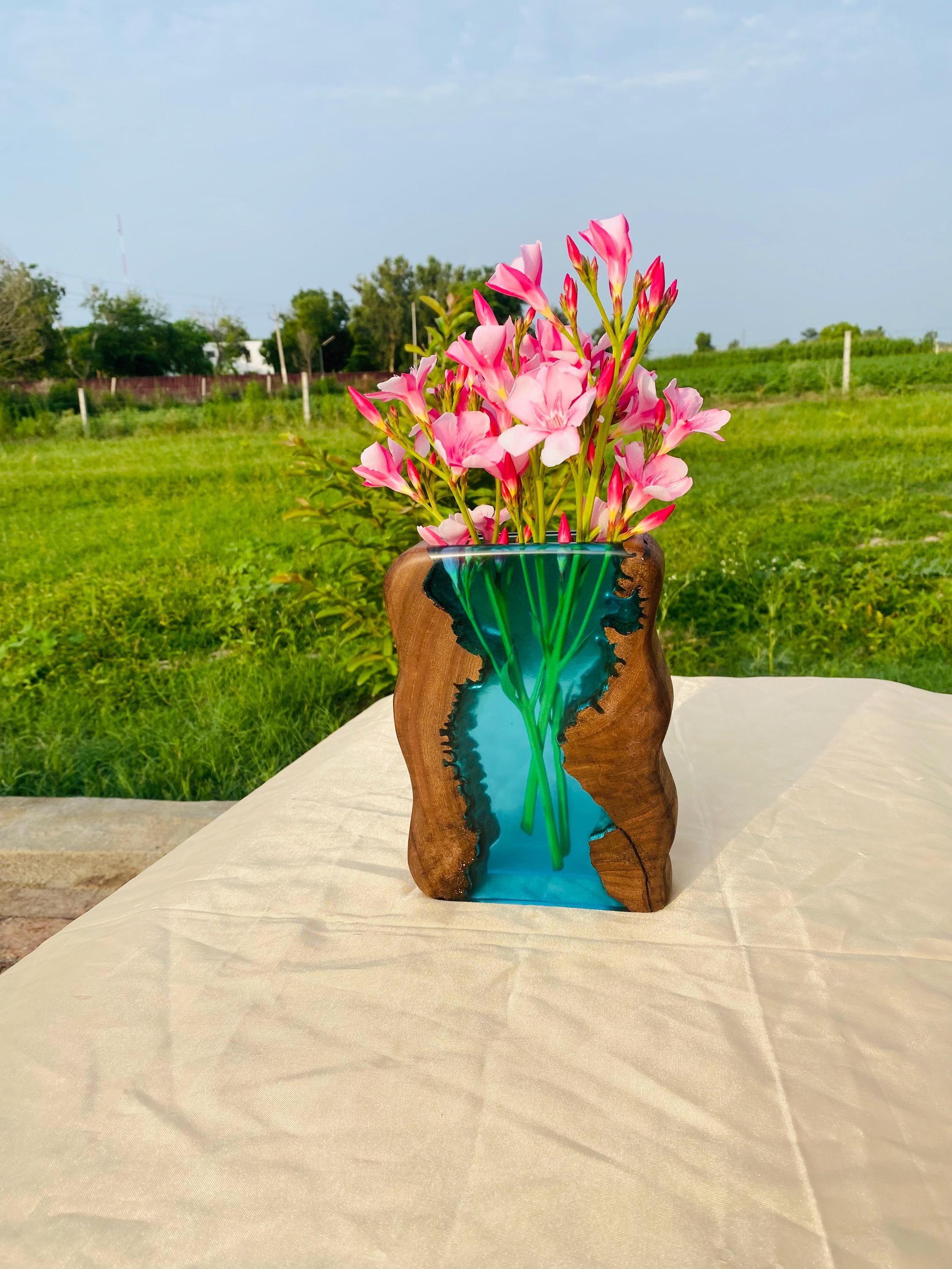 Handmade Walnut Wood & Epoxy Resin Flower Vase | Modern Rustic Tabletop ...