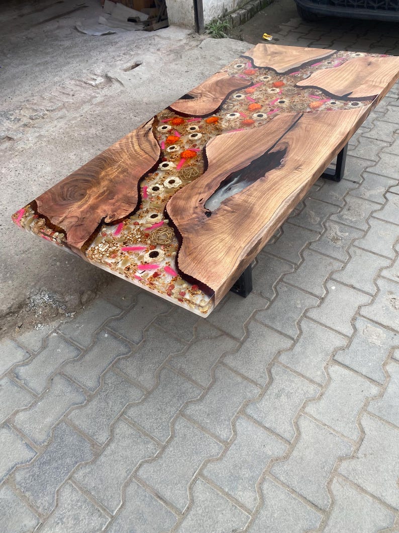 Custom Epoxy Resin Floral Table – Handmade Botanical Art Table | Real ...