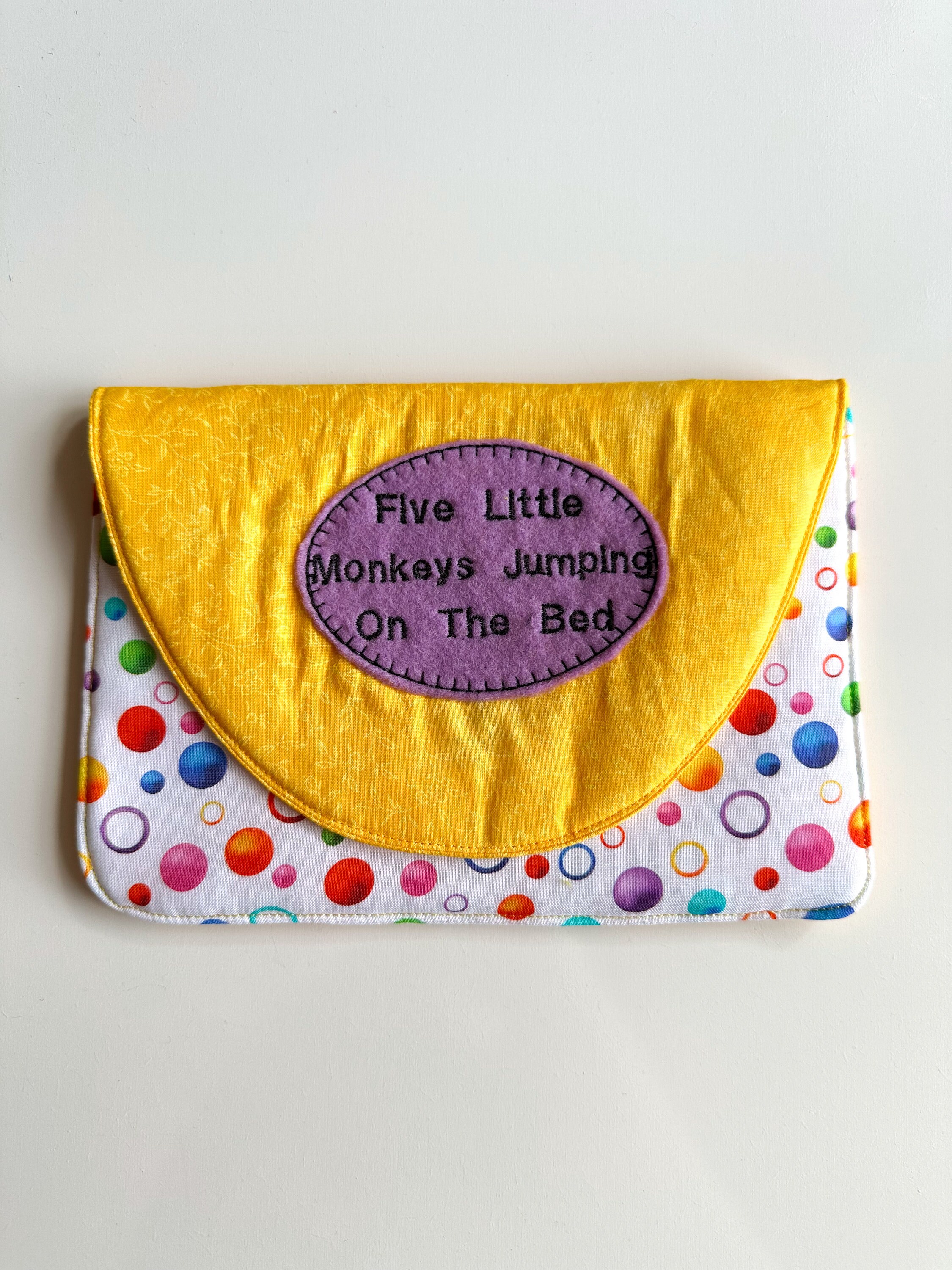 5 Little Monkeys Jumping on the Bed Felt Finger Puppet Story Bag ...