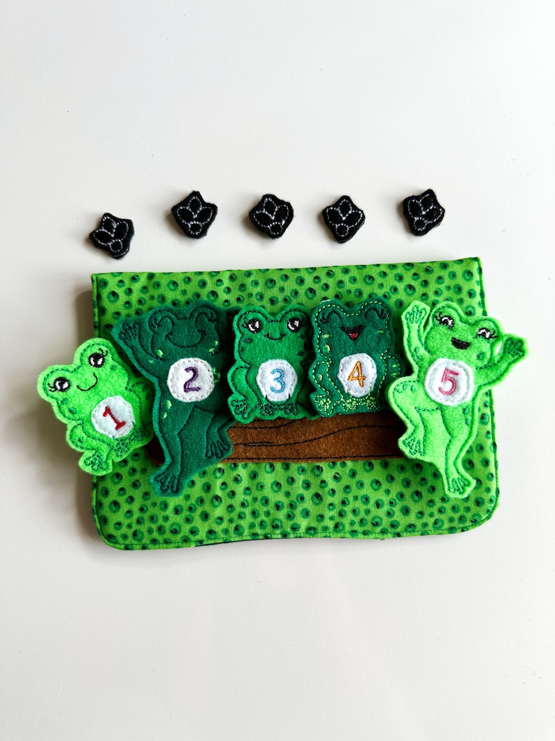 5 Little Speckled Frogs Felt Finger Puppet Story Bag, Storytelling for ...